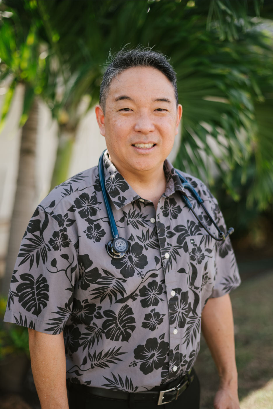 “Dr. John Kaya in Honolulu, HI - Aina Haina Veterinary Clinic